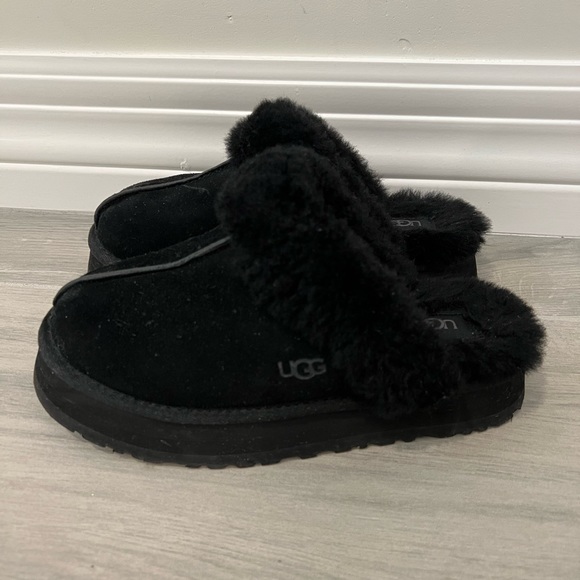UGG | Shoes | Ugg Disquette Platform Slide On Shoe Black Sz 8 | Poshmark